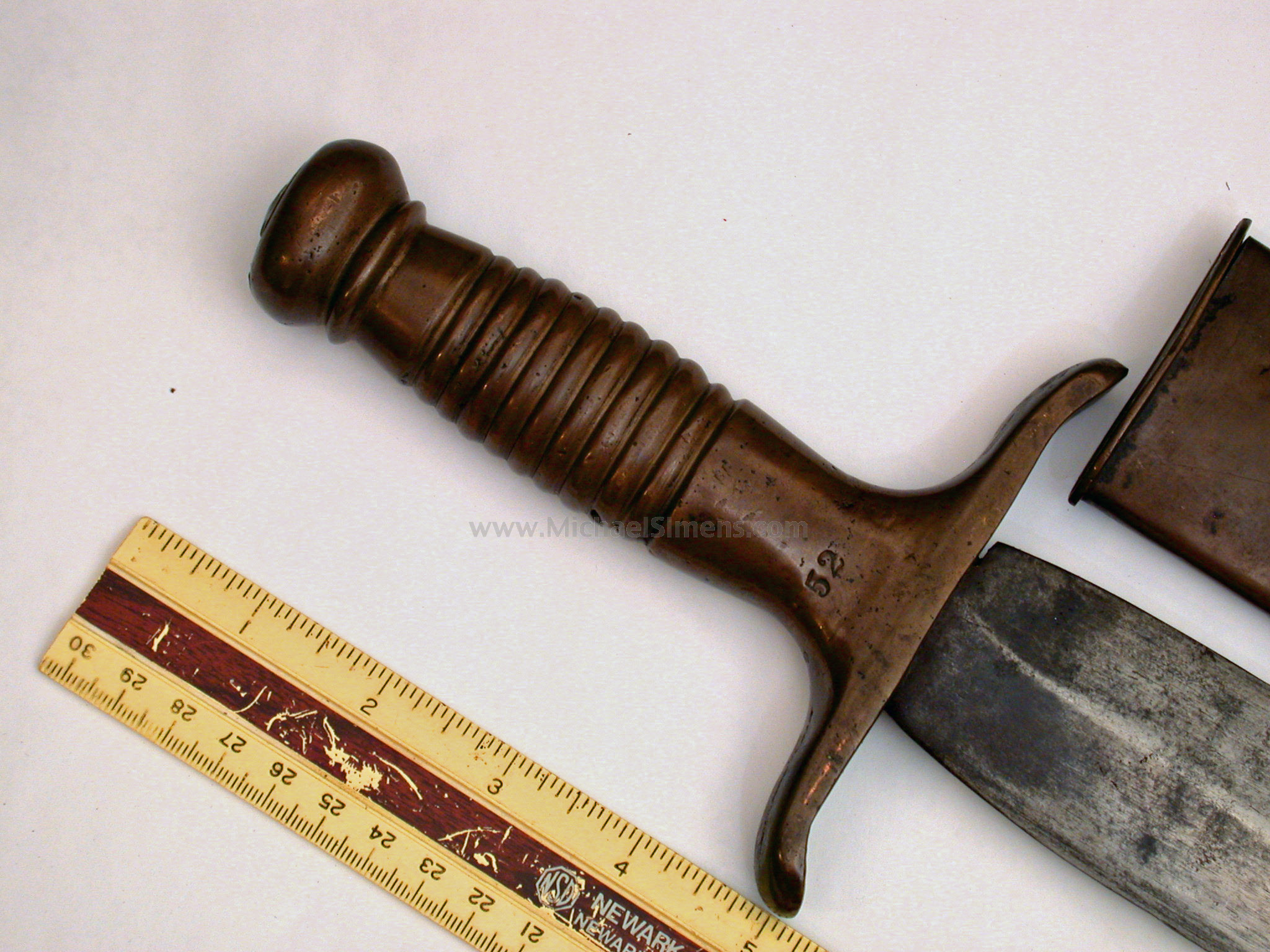 CONFEDERATE ARTILLERY SHORT SWORD, RARE VARIANT